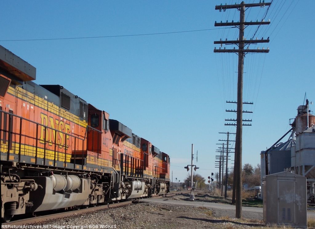 BNSF 4407